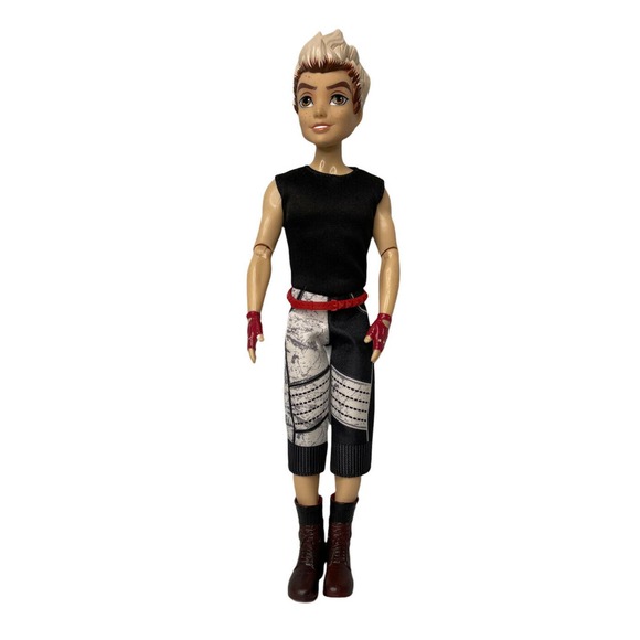 Hasbro | Toys | Disney Descendants Isle Of The Lost Carlos Deville Son ...